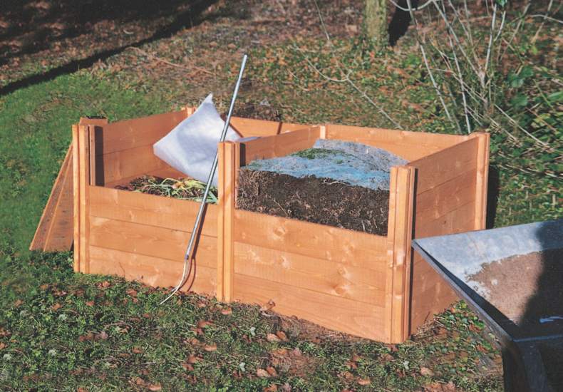 Money saving garden tips: soil improvement | Thompson & Morgan Blog